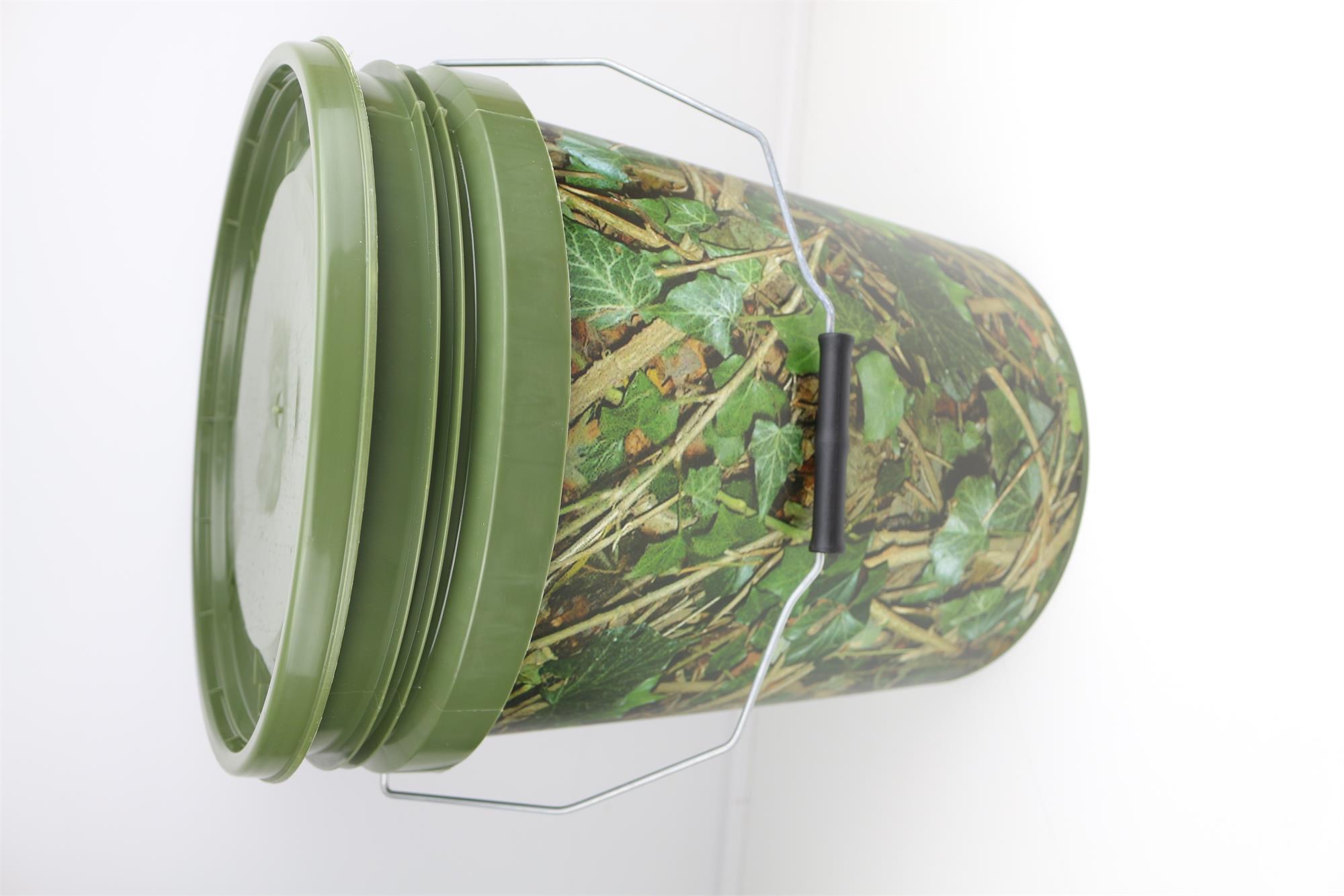 18 Litre Round Camo Bucket with Internal Tray