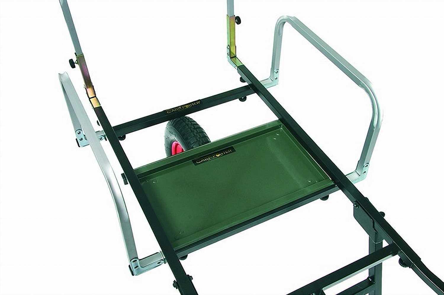 Carp Porter Porter Table