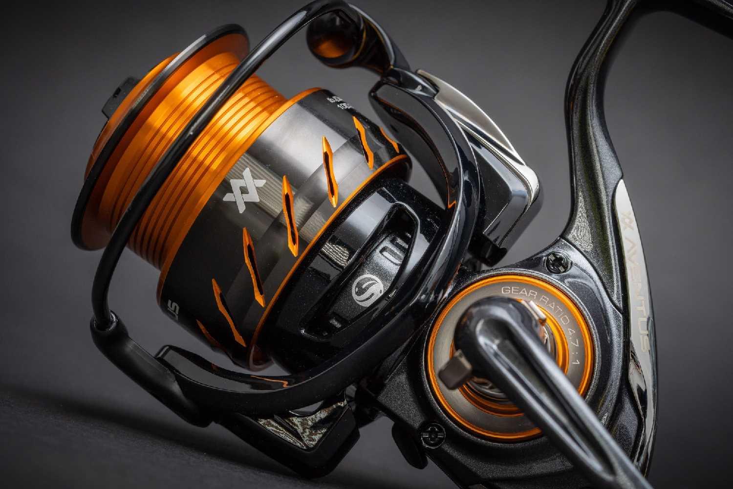 Guru Aventus Reel 4000