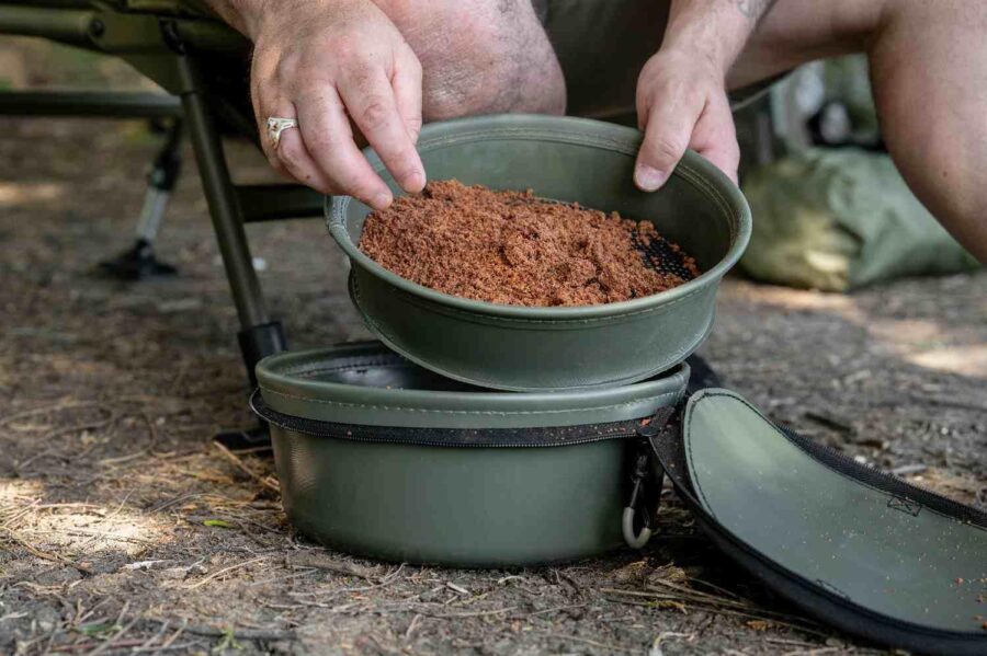 Korum EVA Solid Groundbait Bowl & Riddle